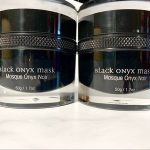 Accessories | 2 Lionesse Black Onyx 17oz Masks Bundle | Poshmark